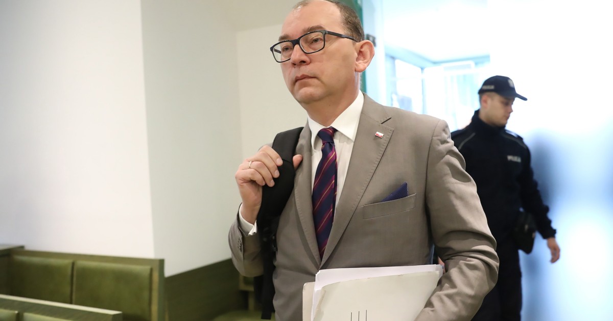 Radzik oblewa test niezależności - Wiadomości