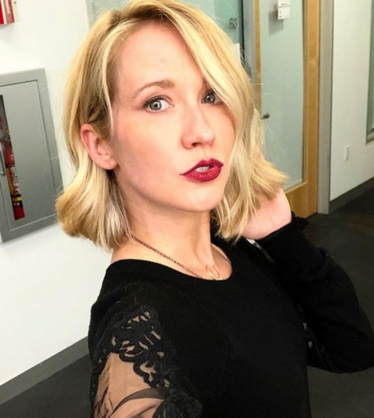 GLUMICA ANA POSLE TRI NEDELJE BORBE SA KORONA VIRUSOM "I dalje imam ...