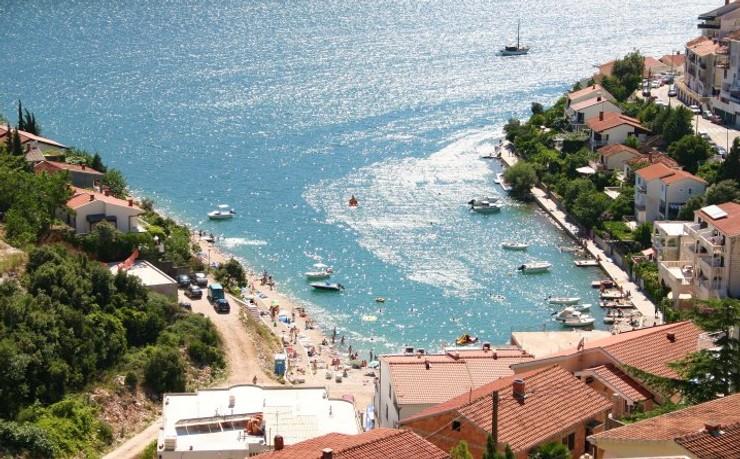 NEUM SAMO ZA LETOVANJE BOGATIH?! Evo zašto su domaći turisti morali da ...