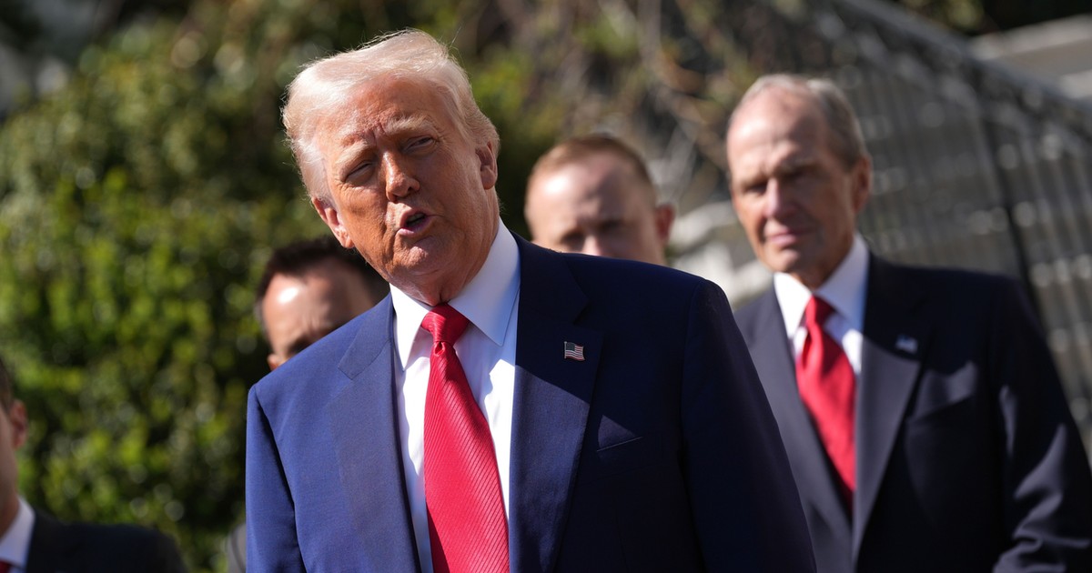 Donald Trump podnosi taryfy na Chiny. Dla innych państw obniżka ceł