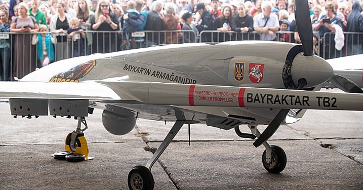 Turcja podwoi produkcję dronów Bayraktar - Wiadomości