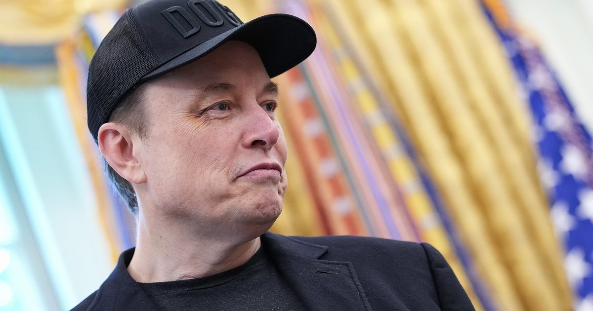 Elon Musk reveals how long it's been since he last set foot in ...