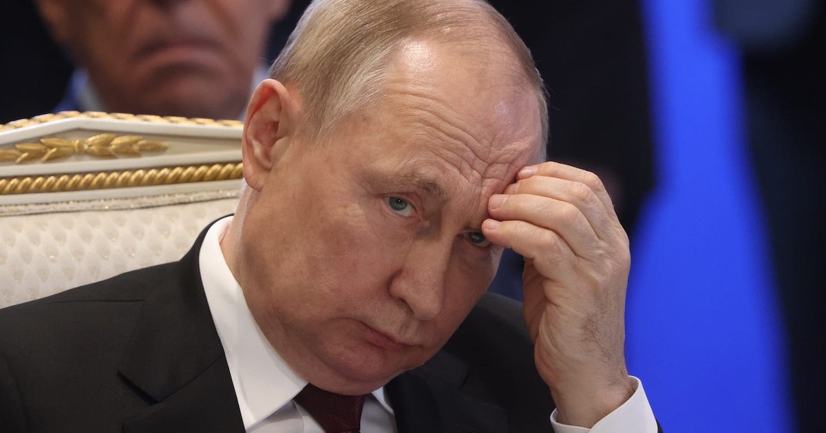 Russians are angry Putin is spending billions on an unpopular war as ...