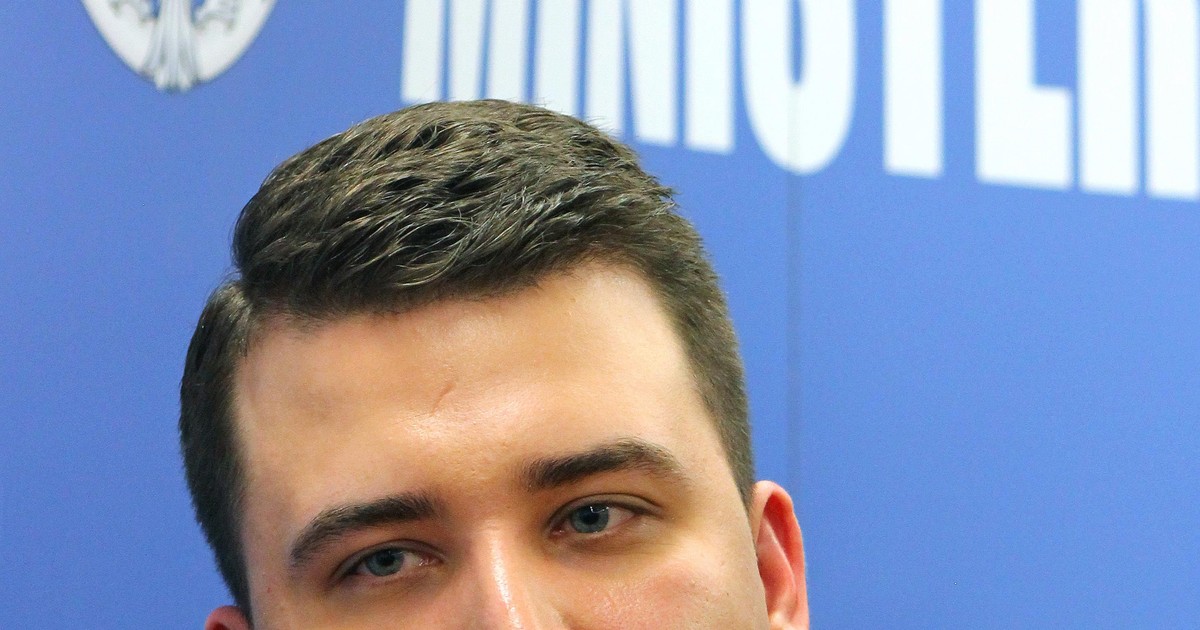 Misiewicz nie wytrzymał. "Wycieranie gęby moim nazwiskiem"