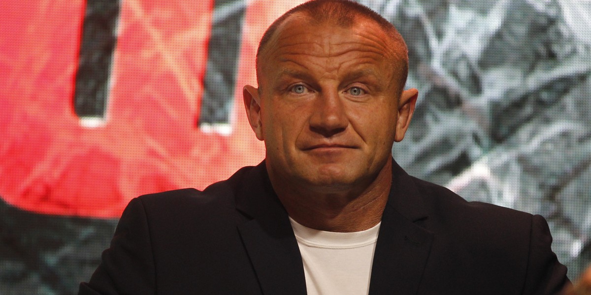 Mariusz Pudzianowski w nowej roli. Pudzian został opiekunem dwójki dzieci Mariusz Pudzianowski w nowej roli. Pudzian został opiekunem dwójki dzieci