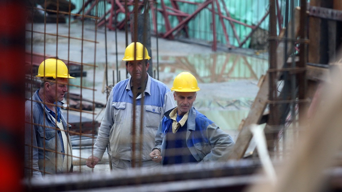 Pravilnik o etapnoj izgradnji: Gradnja brža sa dve dozvole - Blic