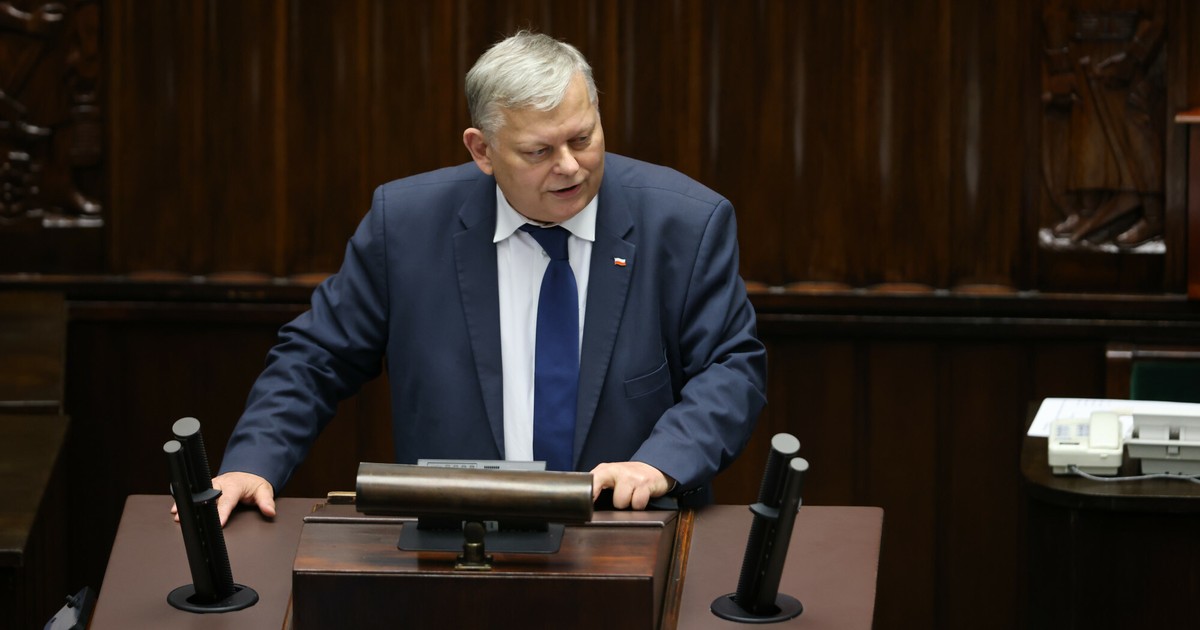 Marek Suski o lex TVN: opozycja chciała dokonać puczu - Wiadomości