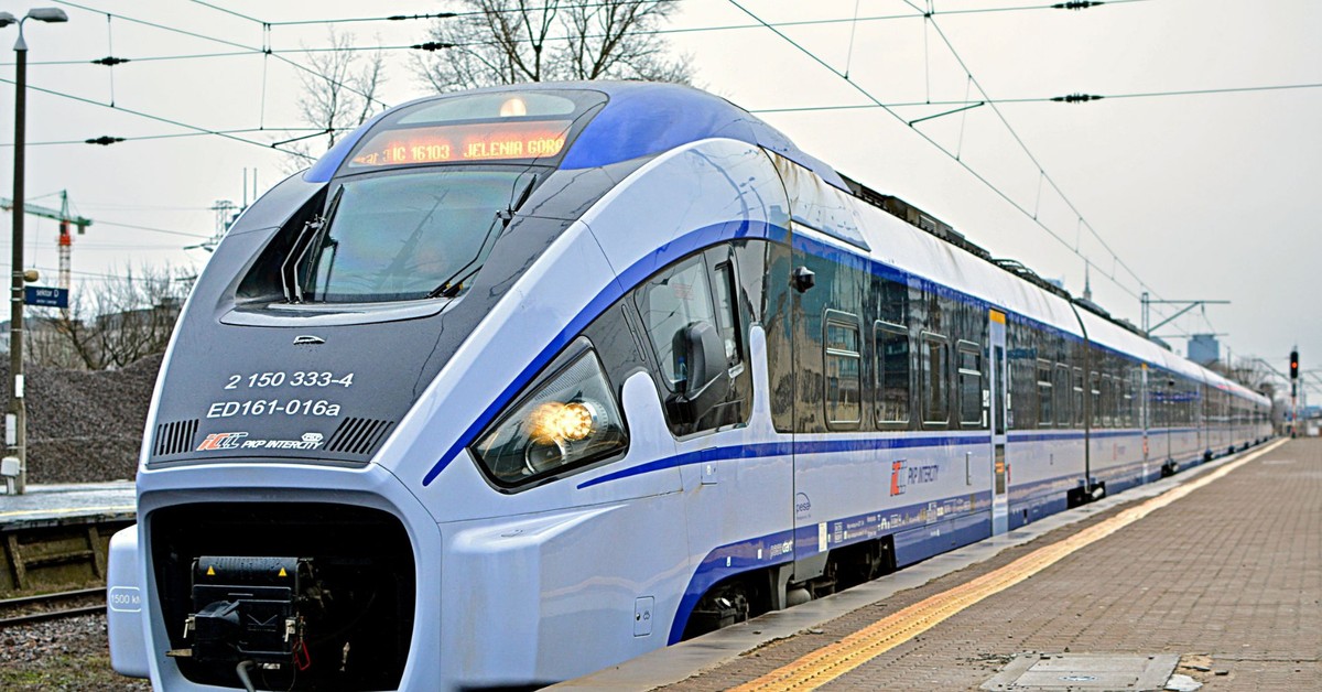 Polskie Pendolino zjeżdża na boczny tor. Intercity nie chce już Dartów ... Polskie Pendolino zjeżdża na boczny tor. Intercity nie chce już Dartów ...
