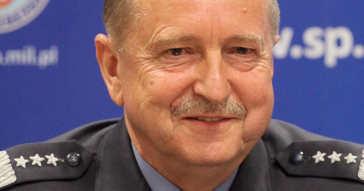 Gen. Lech Majewski Dowódcą Generalnym Rodzajów Sił Zbrojnych - Wiadomości