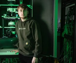 Rozciął sobie nogi, by zaprezentować swoją technologię. Zebrał na nią 4,3 mln dol.