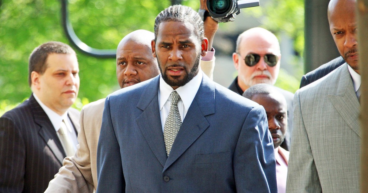 R. Kelly is reportedly under investigation for sexual abuse. Here are ...