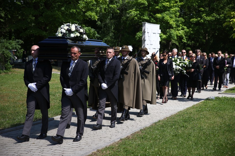 Pogrzeb Jana A.P. Kaczmarka w Krakowie. "Zawsze chciał więcej" [ZDJĘCIA ...
