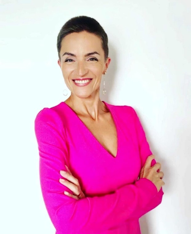 Jest dyrektorem, ale boi się, że straci płynność finansową. Będzie ...