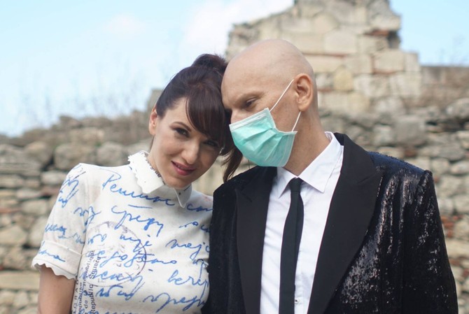 Maja Uzelac se oprostila od supruga i poručila: "Hvala svima koji su se ...