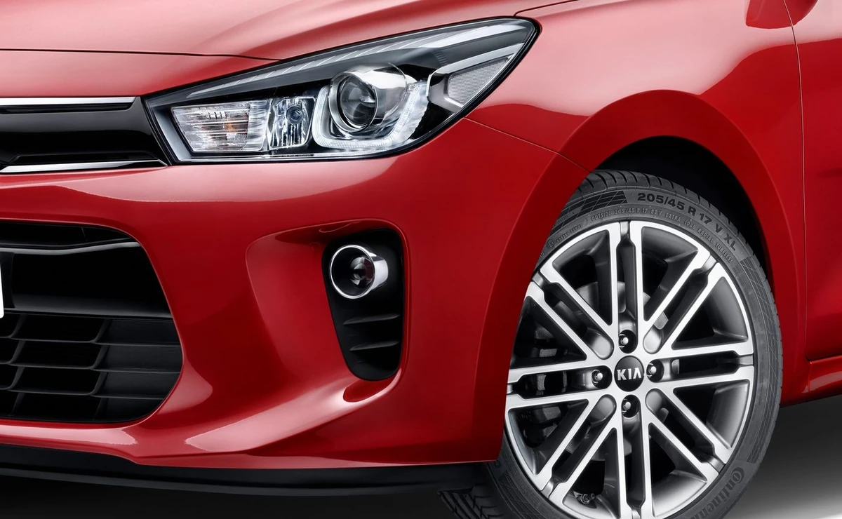 Nowa kia rio już bez kamuflażu. Urosła, ma więcej miejsca i wyposażenie ...