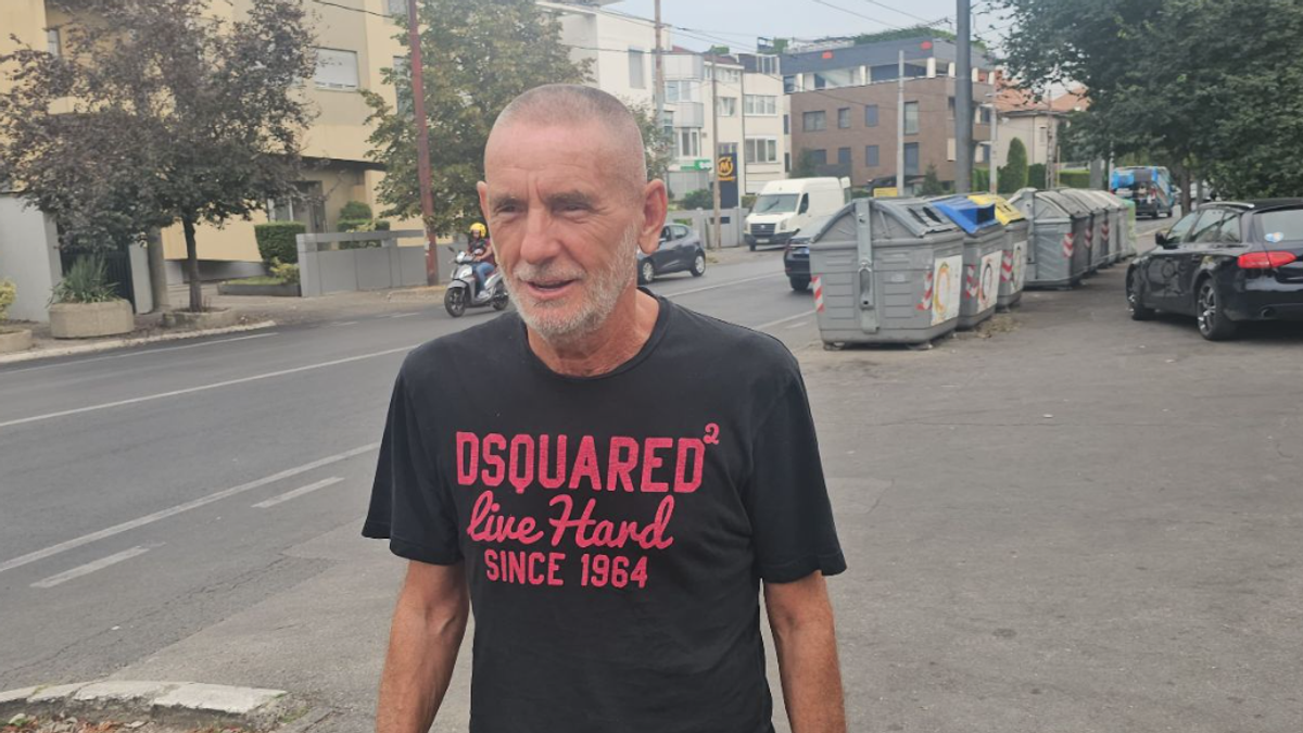 Lepi Mića uskočio u bazen pun hladne vode, zadrugari ga šokirano gledali - Blic