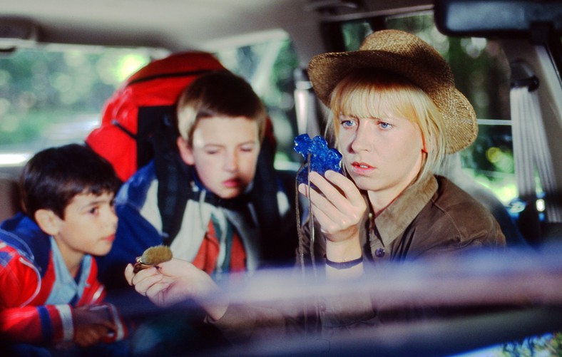 Kultowe seriale lat 90. Sprawdź, co jeszcze pamiętasz! 15 pytań - Kobieta