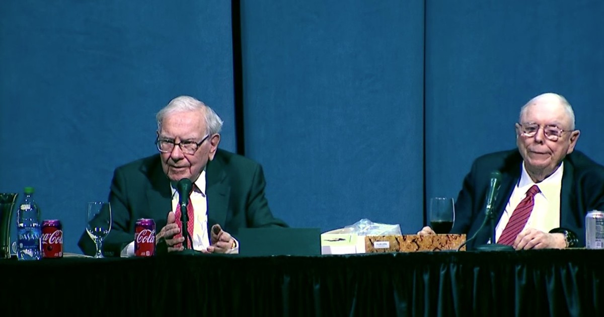 Warren Buffett says Wells Fargo 'incentivized the wrong behavior,' and ...
