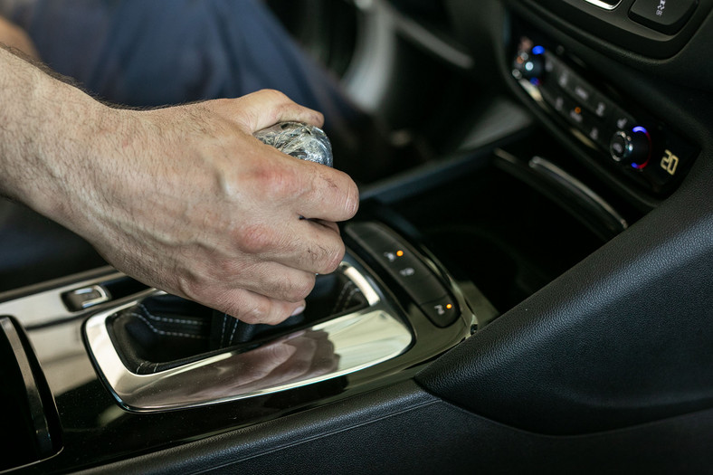 Wymiana oleju w "automacie": statyczna czy dynamiczna?