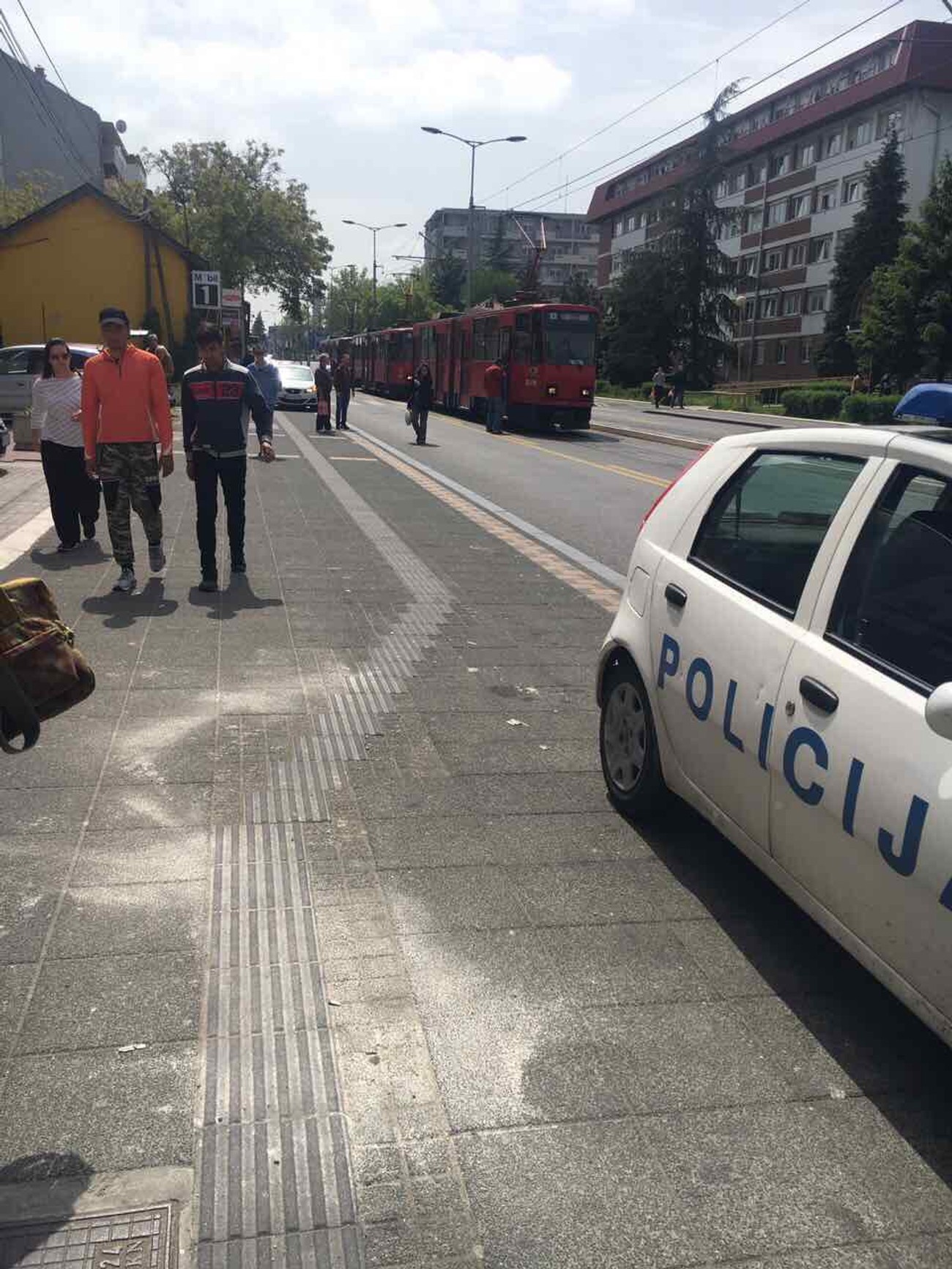 Udes u Vojvode Stepe, povređen pešak - Blic