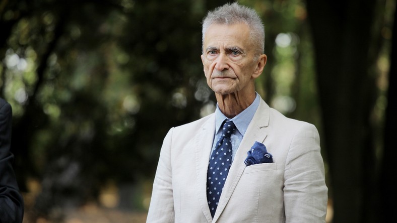 Tadeusz Ross: polityczna satyra - Film