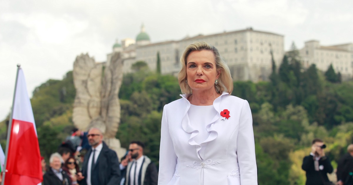 Anna Maria Anders, ambasador RP we Włoszech, upadła podczas ...