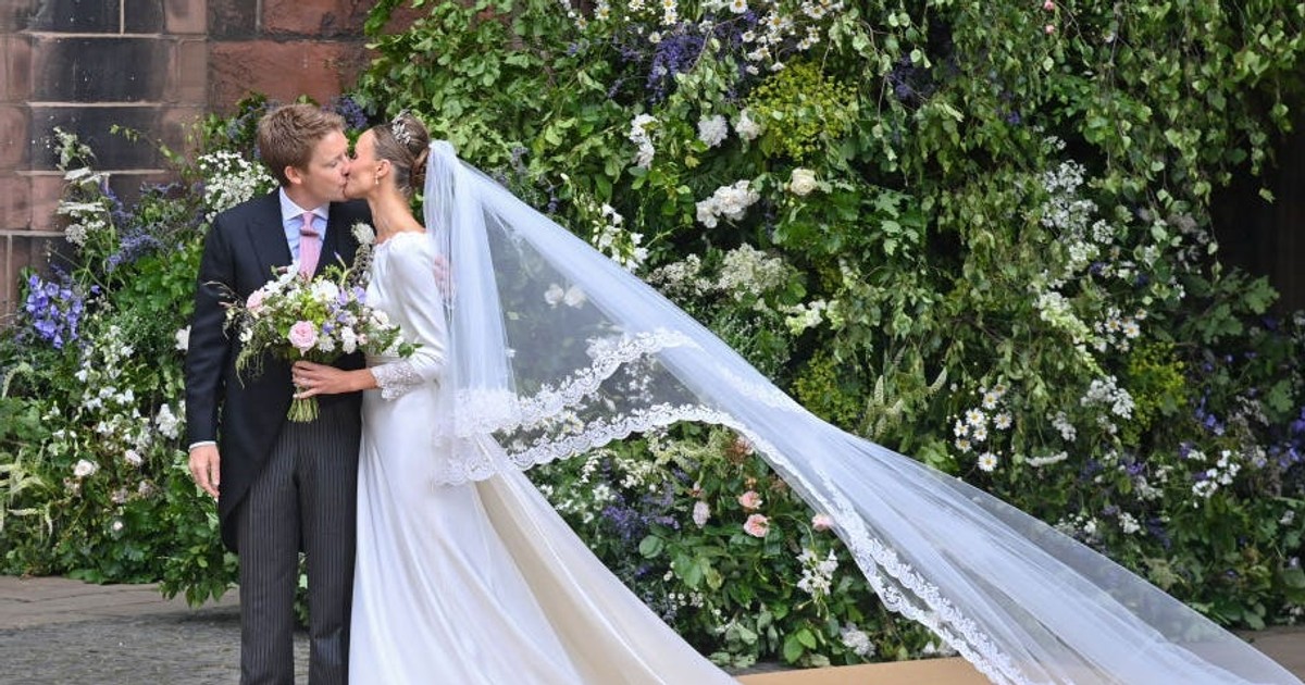 A billionaire millennial duke got married in a lavish ceremony with ...