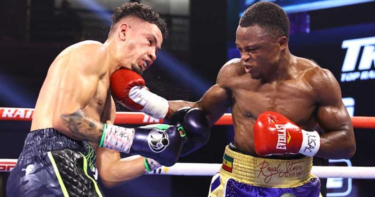 Isaac Dogboe: Ghanaian boxer defeats Adam Lopez by majority decision ...