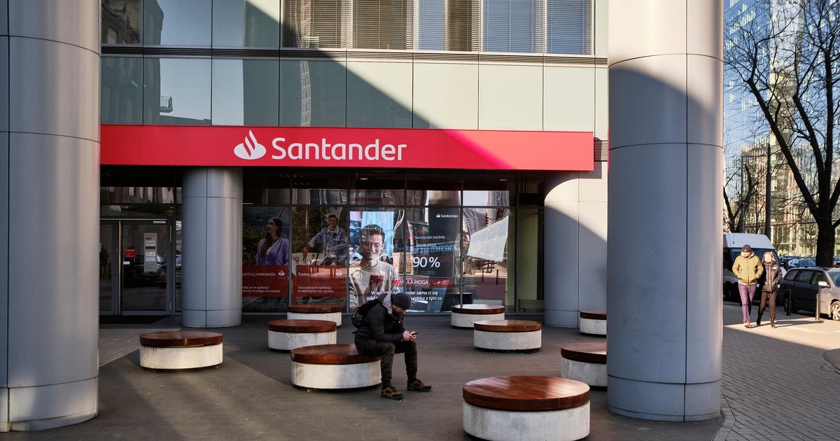 Santander Bank Polska: rezerwy na frankowiczów jeszcze większe niż ...