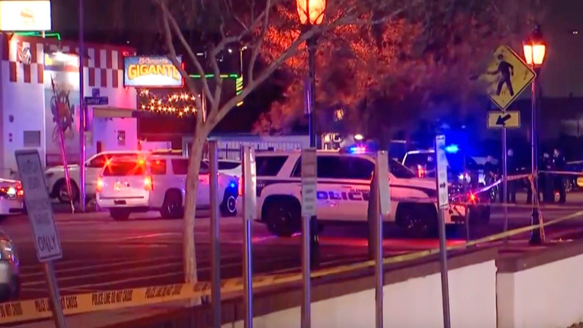 Izbila pucnjava u krcatom restoranu u Arizoni, više mrtvih i ranjenih - Blic