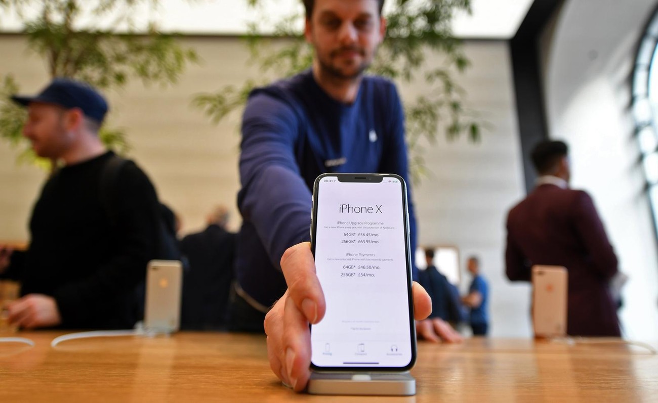 Ajfon X u Srbiju stiže 24. novembra, počinje naručivanje, a cena... - Blic