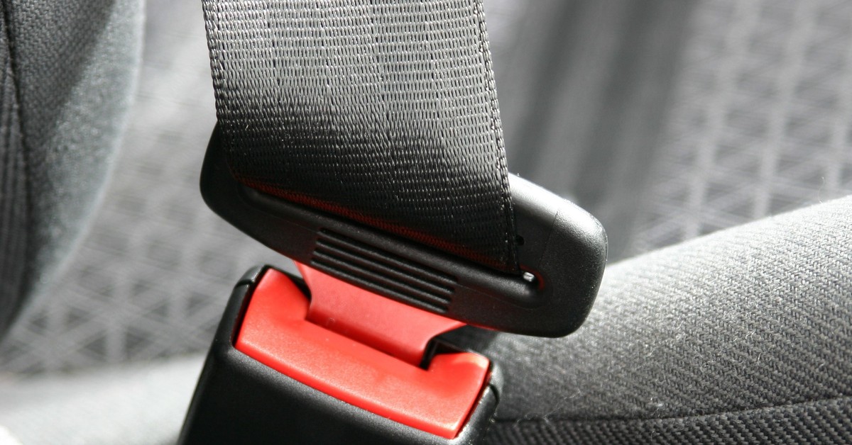 Sprawdzili, ilu Polaków zapina pasy bezpieczeństwa. Wyniki są ...