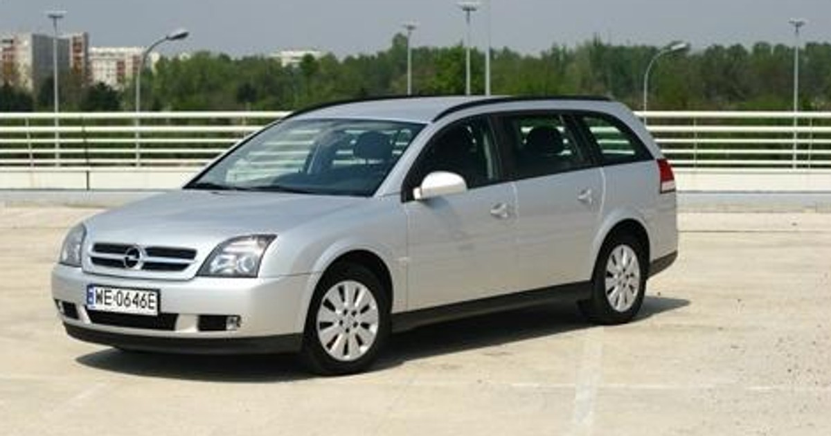 Vectra C: poznaj wady i zalety rodzinnego Opla