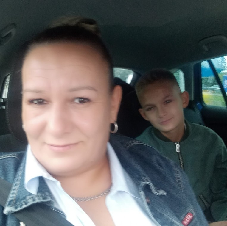 Mama Bartka Wasilewskiego o hejcie na syna: boję się wyjść z domu - Plejada.pl