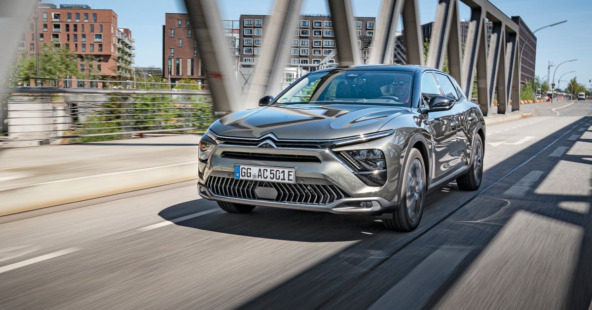 Citroen C5 X PHEV 225 – powrót do dawnej świetności? – TEST