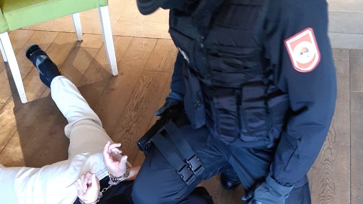 slobodan milutinovic snajper hapsenje - Blic