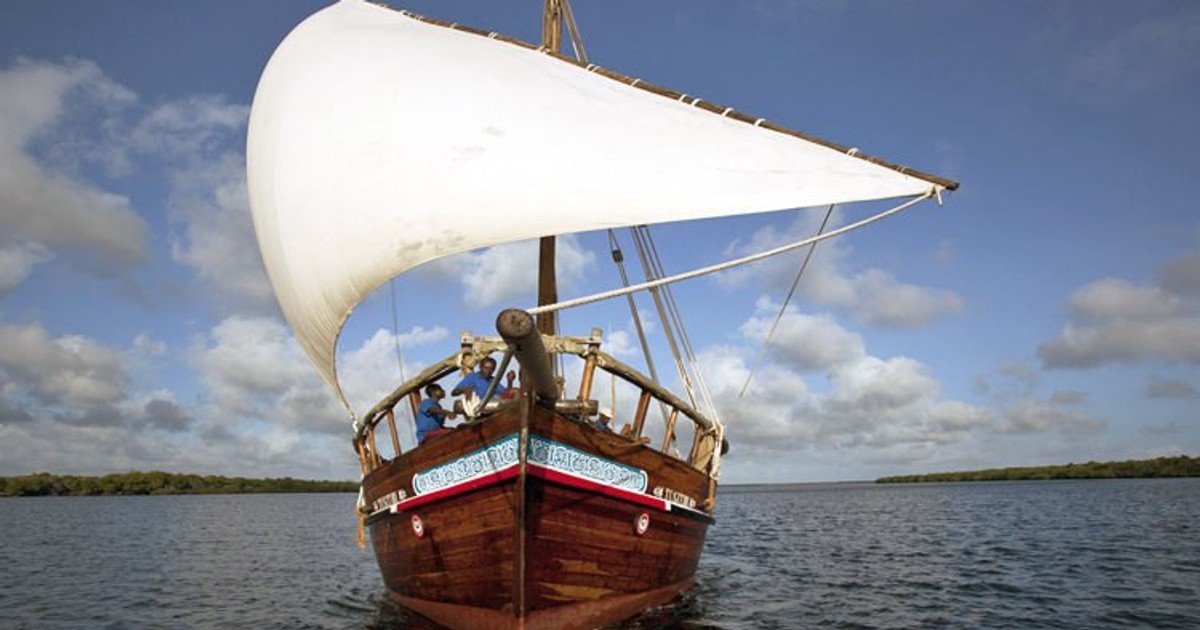 These 4 traditional Swahili boats can be experienced today in Lamu ...