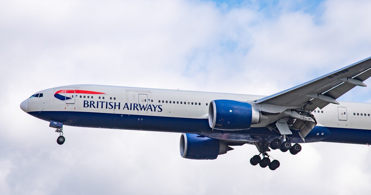 Passengers endured a 9-hour flight to nowhere after a Boeing 777 ...