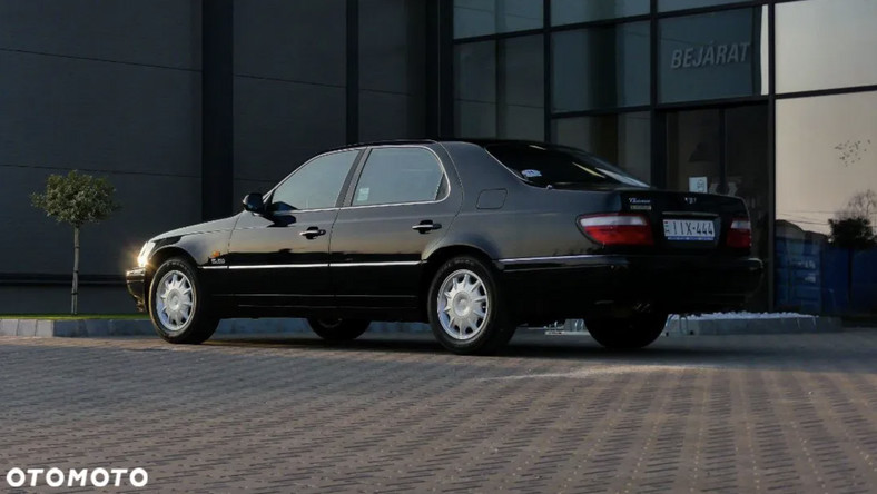 Daewoo Chairman, czyli koreański Mercedes, trafił na sprzedaż w stanie ...