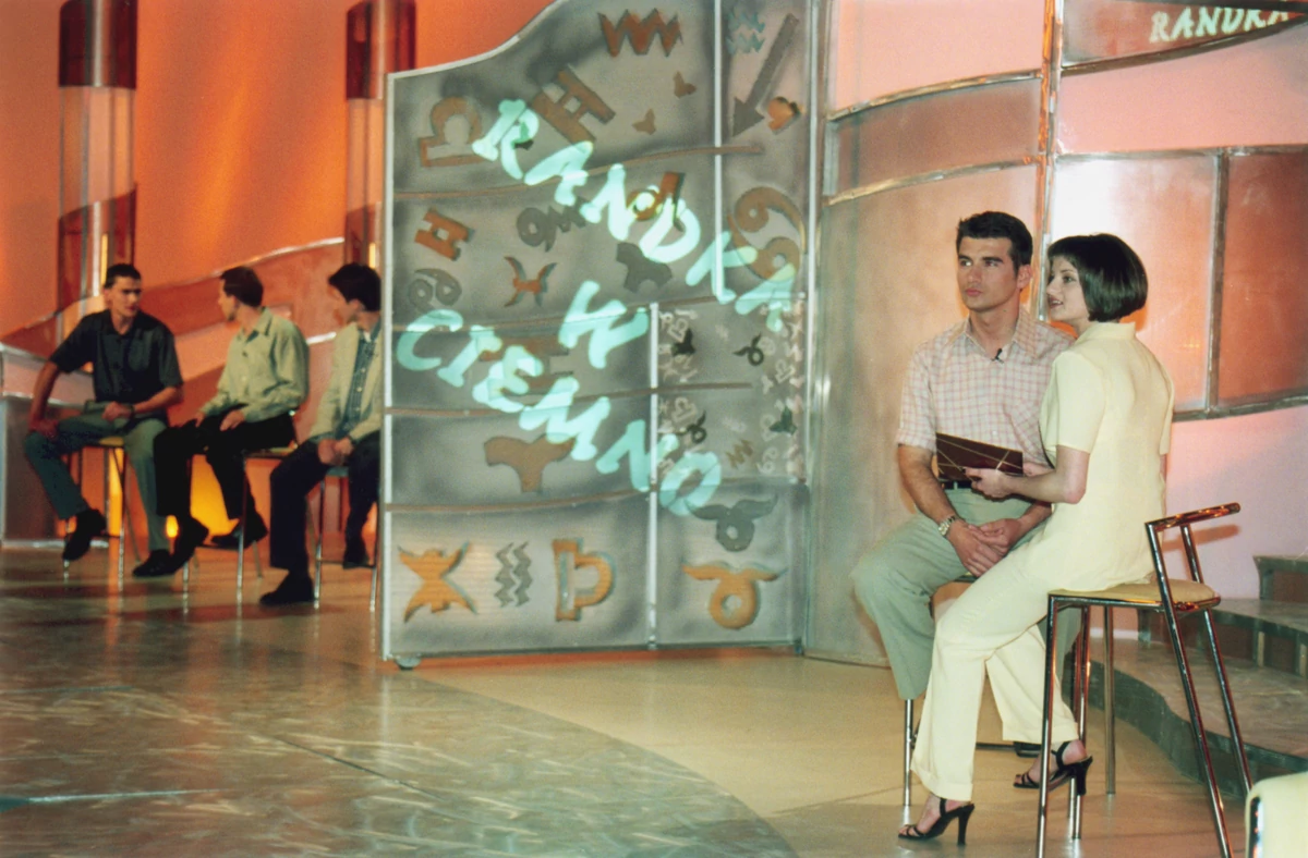 Nie tylko "Randka w ciemno". QUIZ o telewizyjnych hitach lat 90. Idź na ...