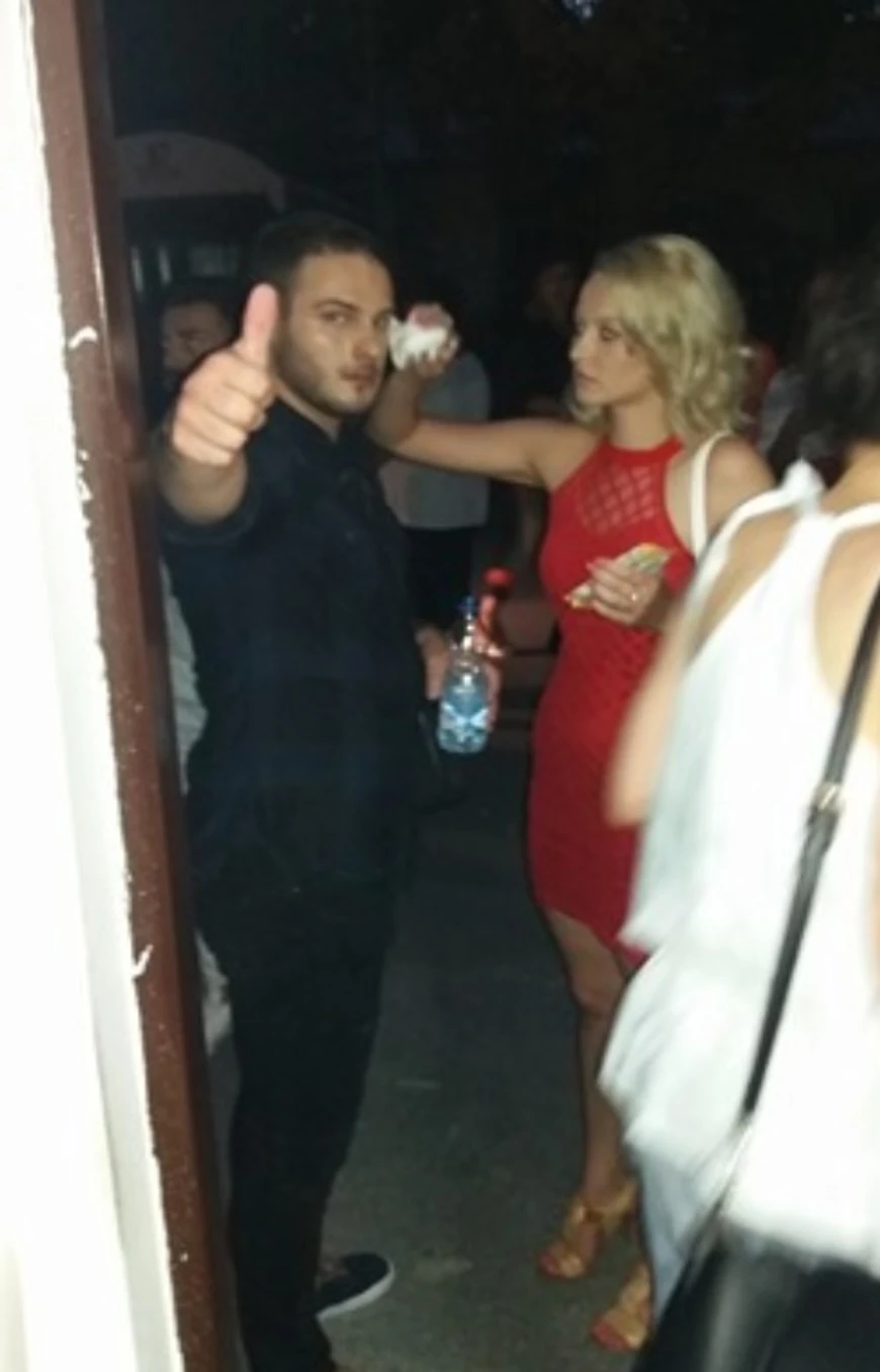 DRAMA PRED NASTUP! Takmičaru "Zvezda Granda" umalo pozlilo pred nastup!