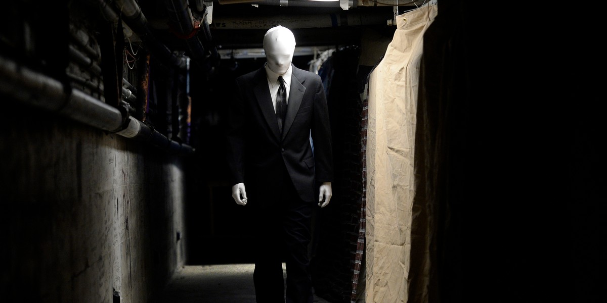 Slenderman. Wiara w wymyśloną postać doprowadziła do tragedii - Kobieta