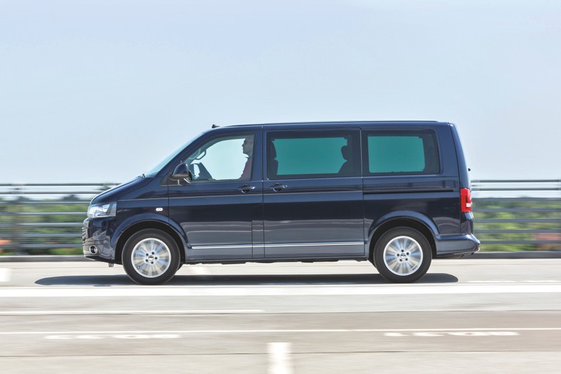 Mercedes klasy V kontra VW T5 Multivan