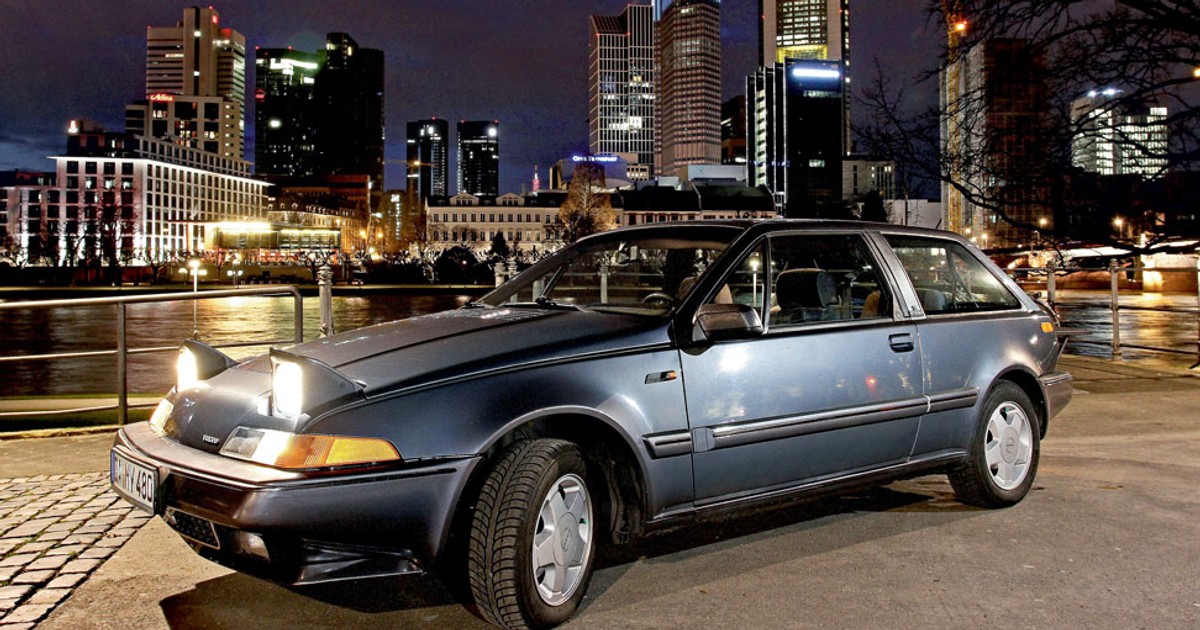 To było pierwsze takie Volvo. Klasyki z lat 80. - Volvo 480 Turbo