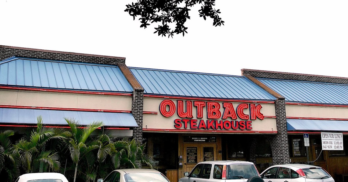Outback Steakhouse stopped advertising on Tucker Carlson's Fox News ...