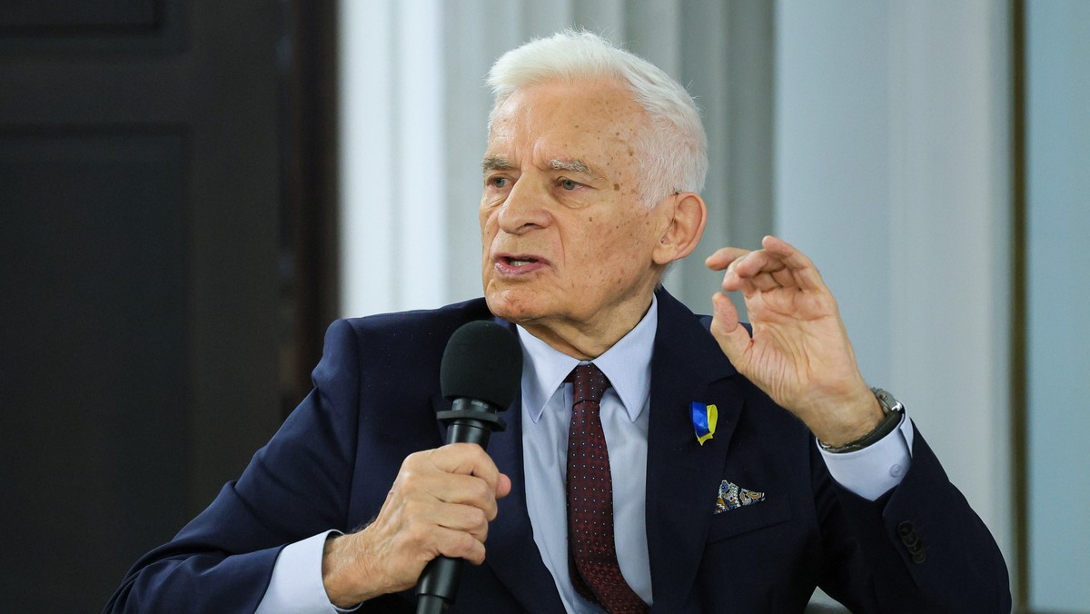 Jerzy Buzek o antyunijnych nastrojach w Polsce. "Tupanie i bicie pięścią w stół" - Wiadomości