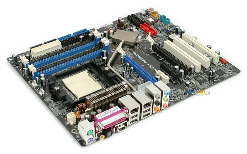 ASUS A8N-SLI Premium - płyta główna dla wymagających