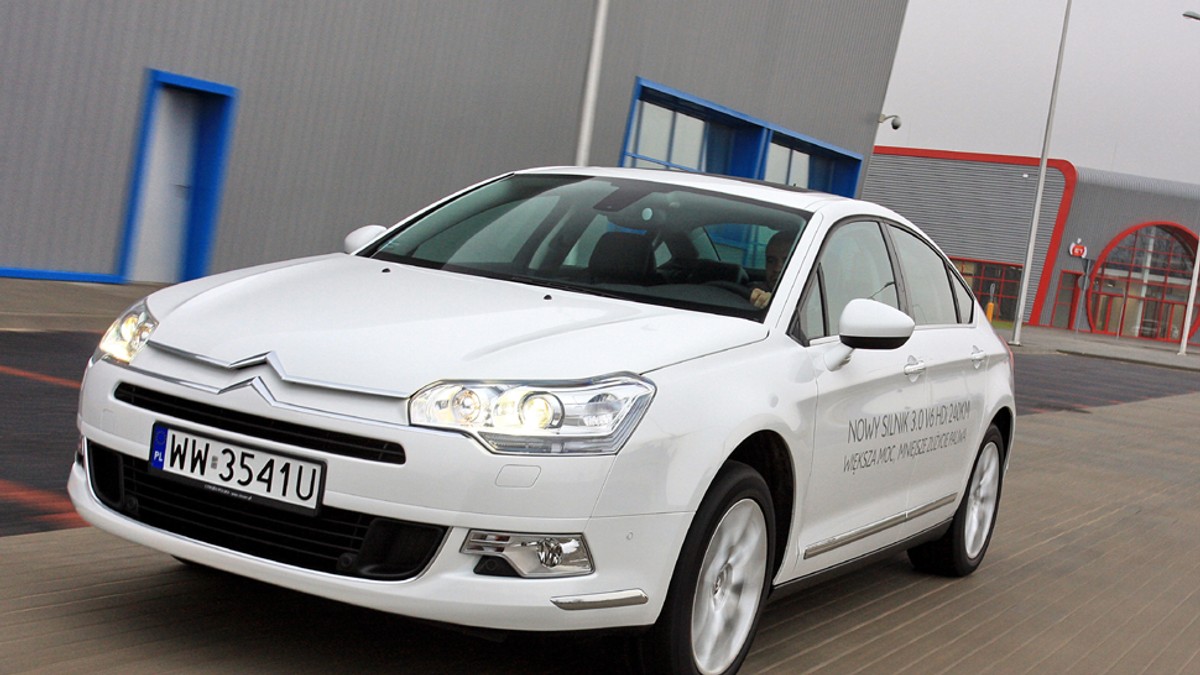 Citroen C5 3.0 V6 HDi: Prawie bezkonkurencyjny