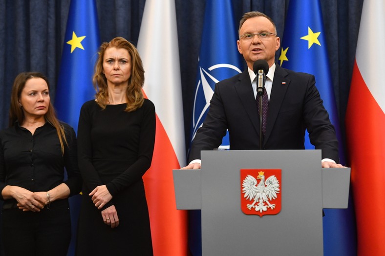 Barbara Kamińska i Romualda Wąsik "bardzo nienaturalne". Ekspertka ...