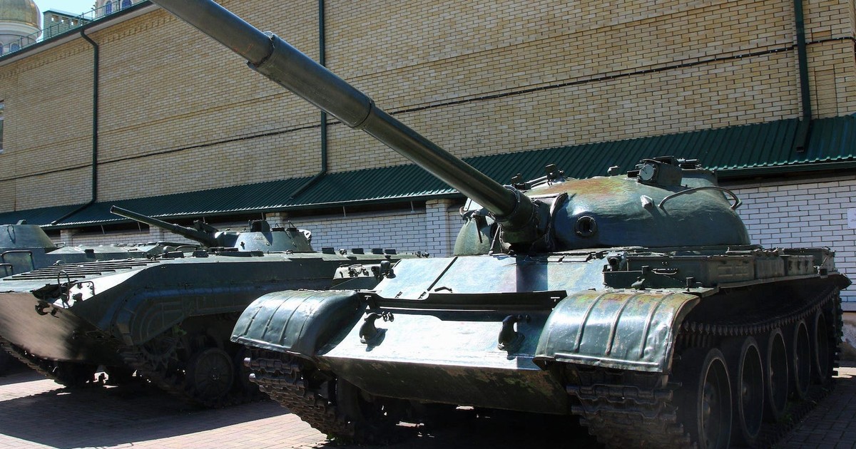 Battlefield videos capture a tank explosion so massive it's likely it ...